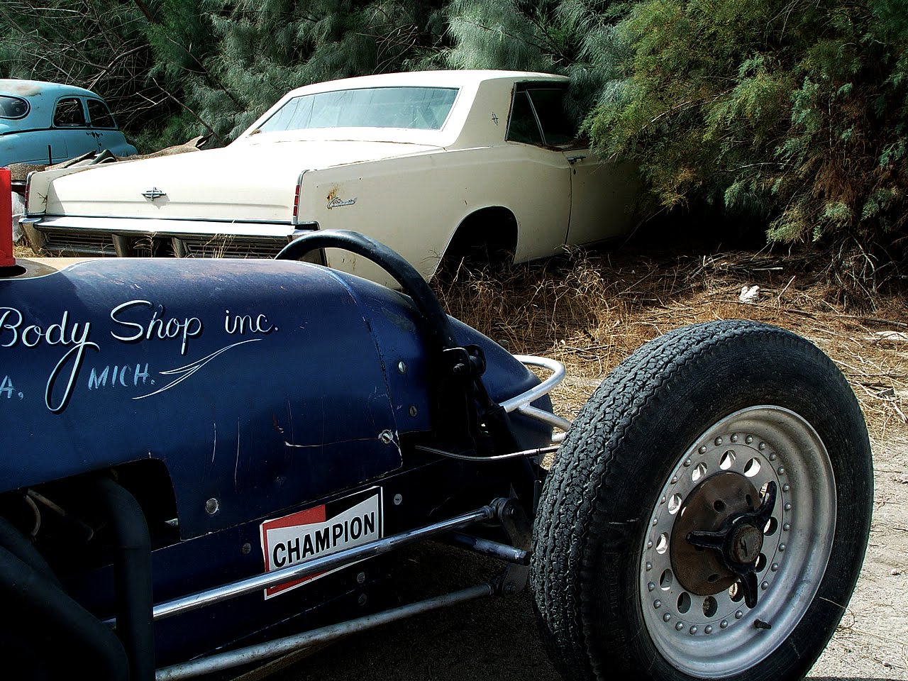 Wheels Are Everything: Custom Car Gathering by Winfield & Watson 2010 ...