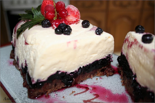 LA TABLE LORRAINE D'AMELIE: TERRINE DE MYRTILLES ET MASCARPONE