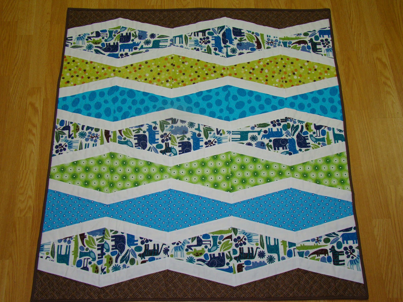 SewCraftyJess: Completed New Wave Quilt