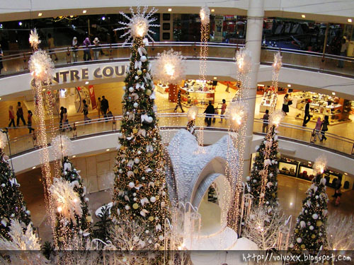 A Field of Wildflowers...: Christmas at Mid Valley Megamall 2006