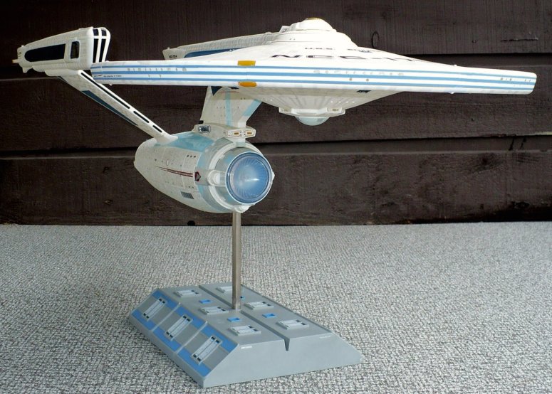 The Great Canadian Model Builders Web Page!: Enterprise