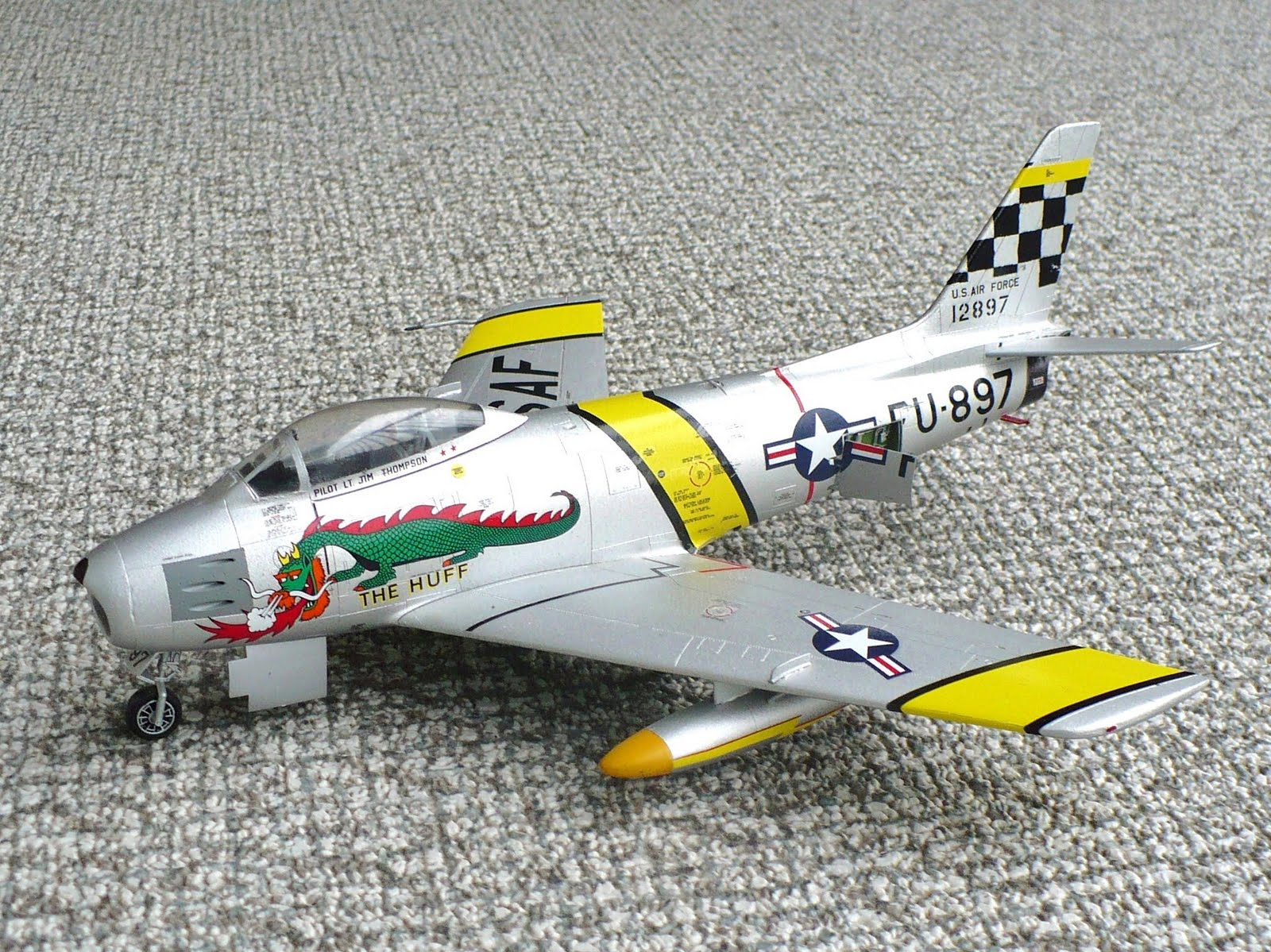 The Great Canadian Model Builders Web Page!: Sabre