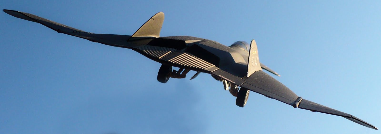 The Great Canadian Model Builders Web Page!: Specter