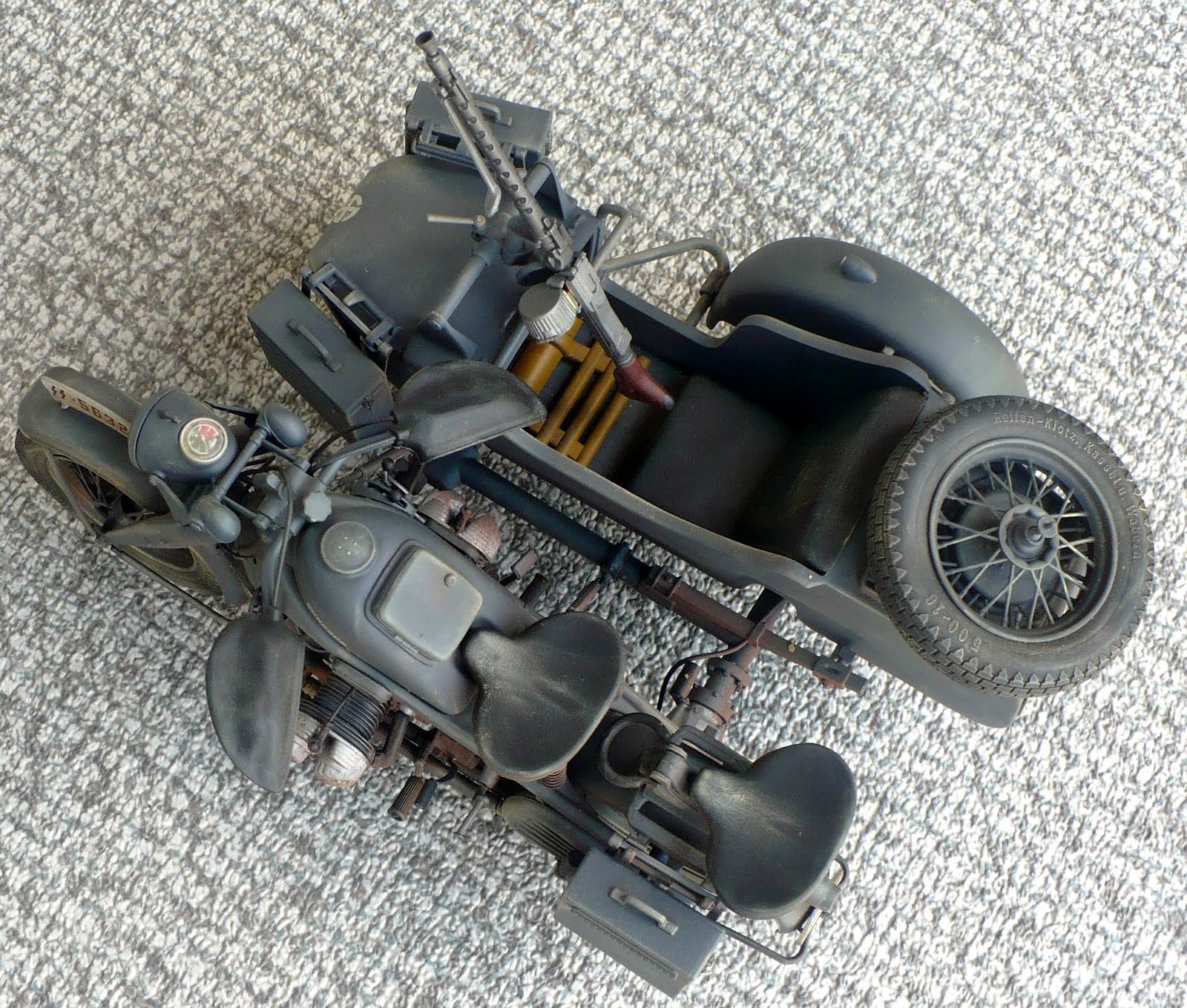 The Great Canadian Model Builders Web Page!: Zundapp 750 Re Post