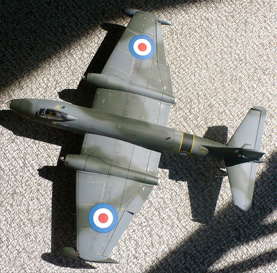 The Great Canadian Model Builders Web Page!: Canberra