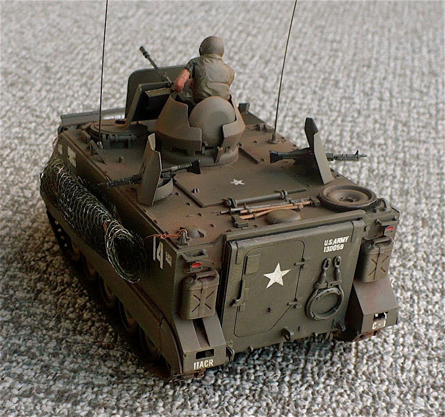 The Great Canadian Model Builders Web Page!: M 113