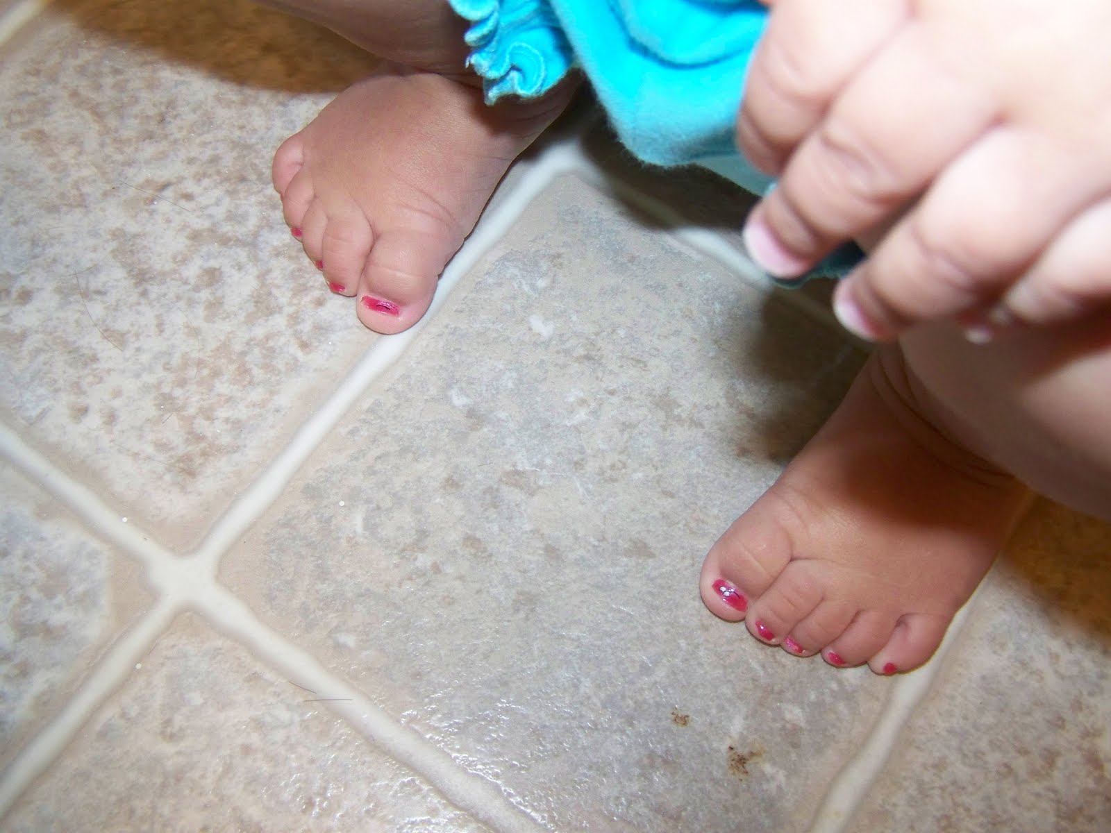 Huntington Legacy Header: Toes, Teeth and Pigtails