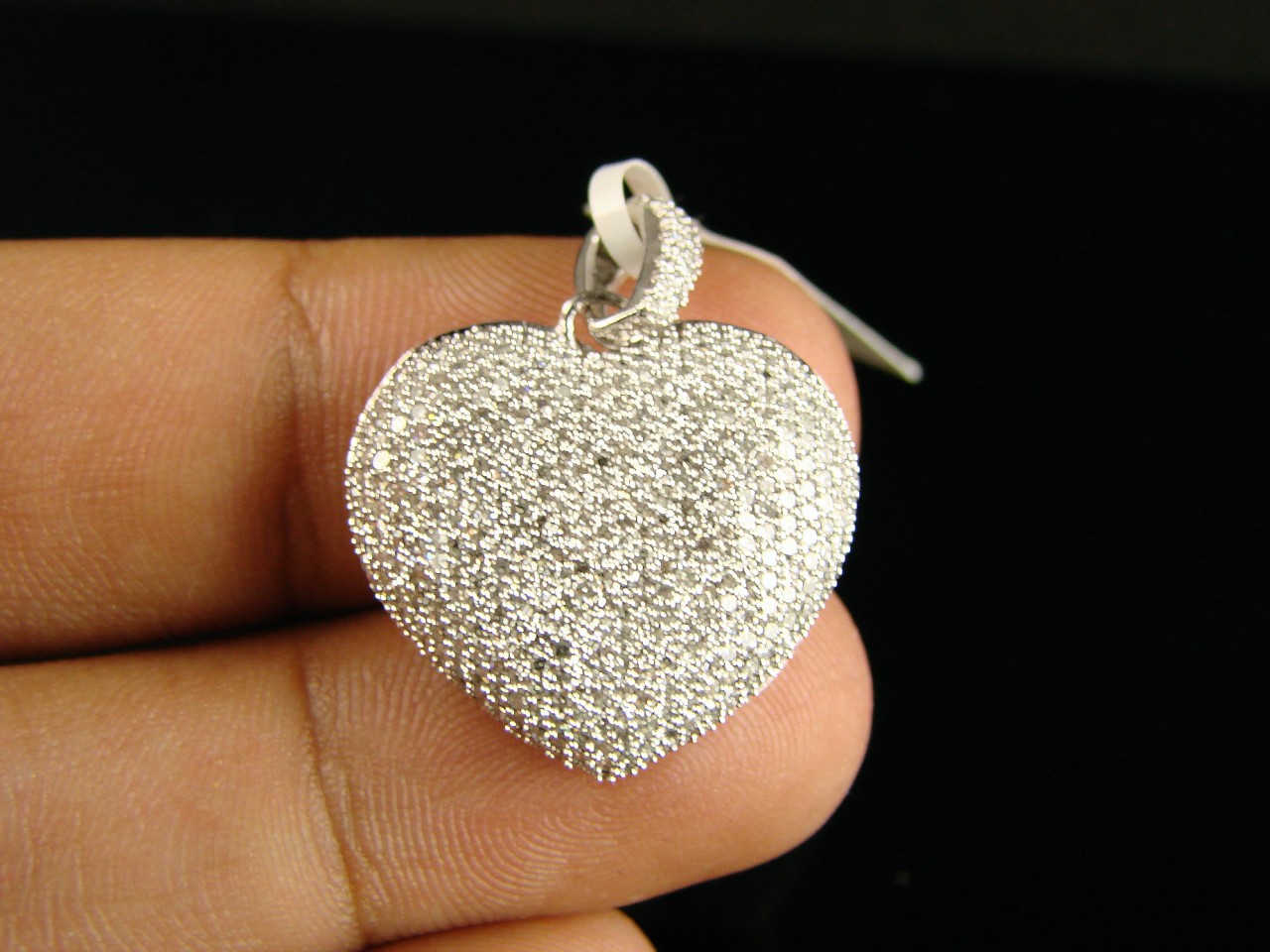 new_york_jewels: 14K WHITE GOLD DIAMOND PUFFED HEART PENDANT 2.20 CT
