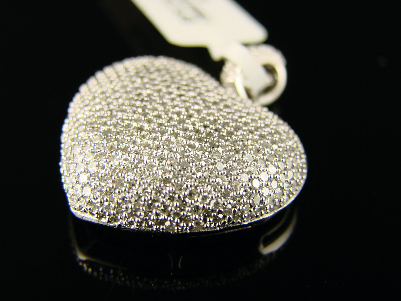 new_york_jewels: 14K WHITE GOLD DIAMOND PUFFED HEART PENDANT 2.20 CT