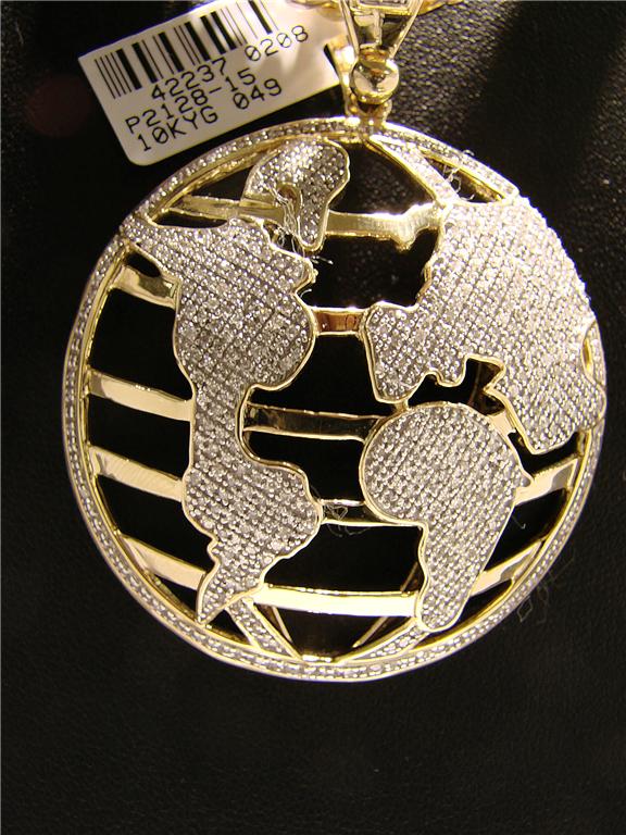 new_york_jewels: YELLOW GOLD GLOBE WORLD DIAMOND PENDANT CROSS - 2.30 CT