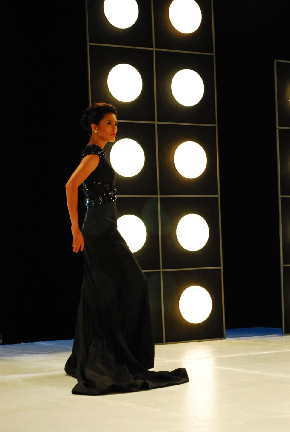 Pinoy TV Shows and Entertainment: ‘Magkaribal’ Photo's and Poster