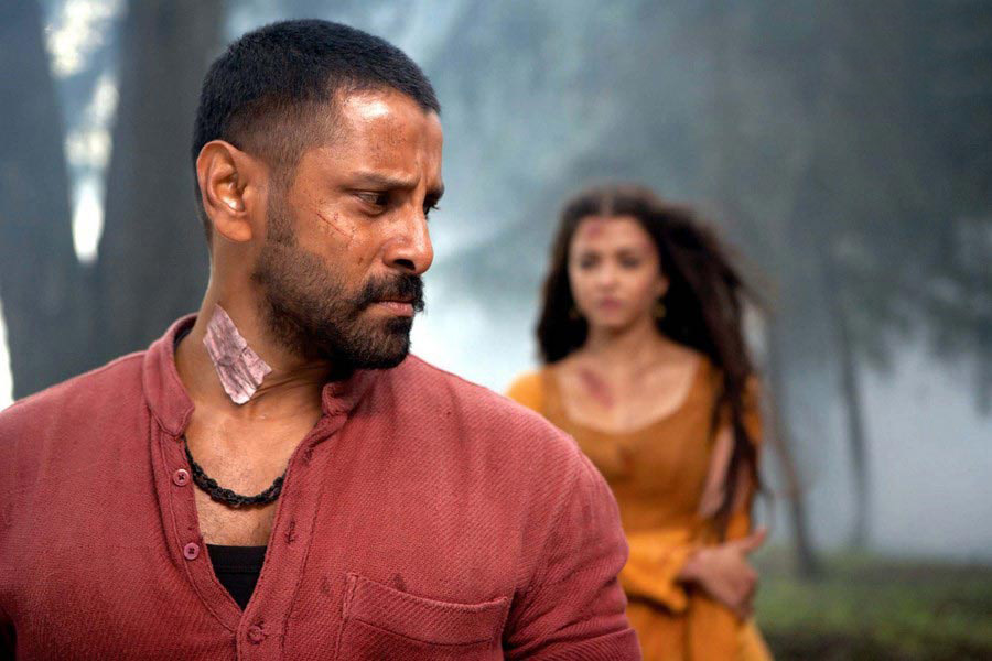 Tamil Movie Raavanan Wallpapers - Vikram, Aishwarya rai