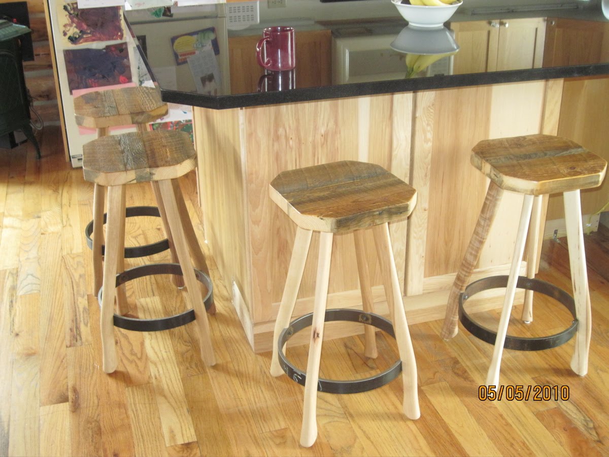Teton Valley Days: Mangy Moose Stools