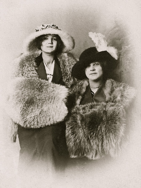 John C Stoskopf: The Nichols-Kulick Family (Pt 6) - Minnie, Charles & Mamie