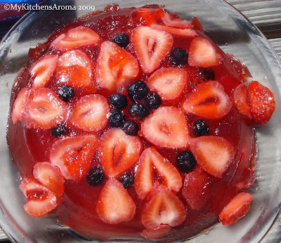 The Sizzling Pan: "For Little Tummies"- Jello Fruit Mold