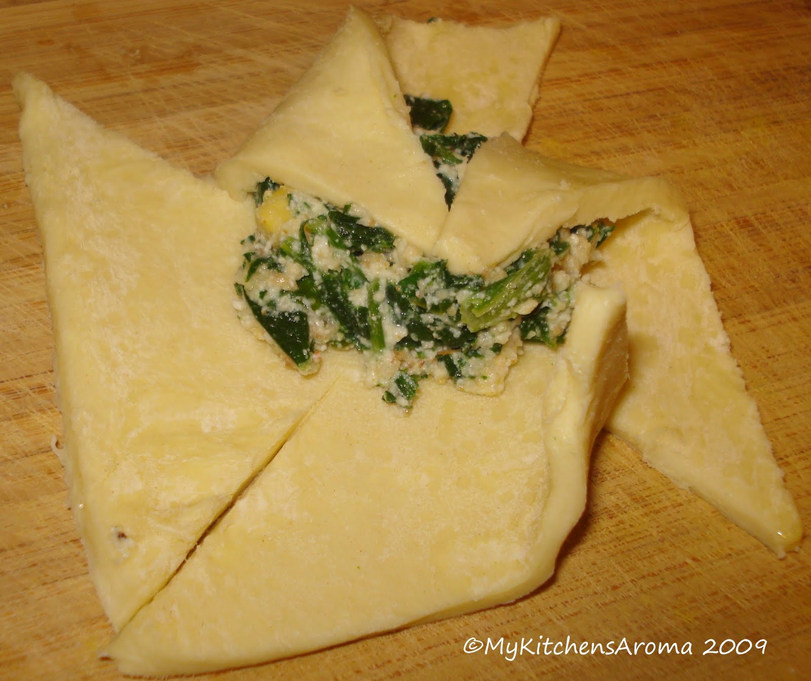 The Sizzling Pan: "Appetizers"- Puff Pastry 'Pinwheels' with Spinach ...