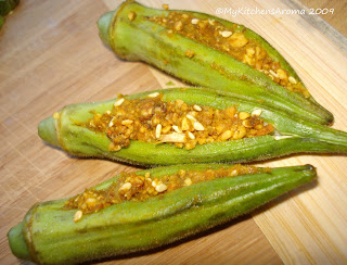 The Sizzling Pan: "Everyday Cooking"- Stuffed Okra/ Bharali bhendi