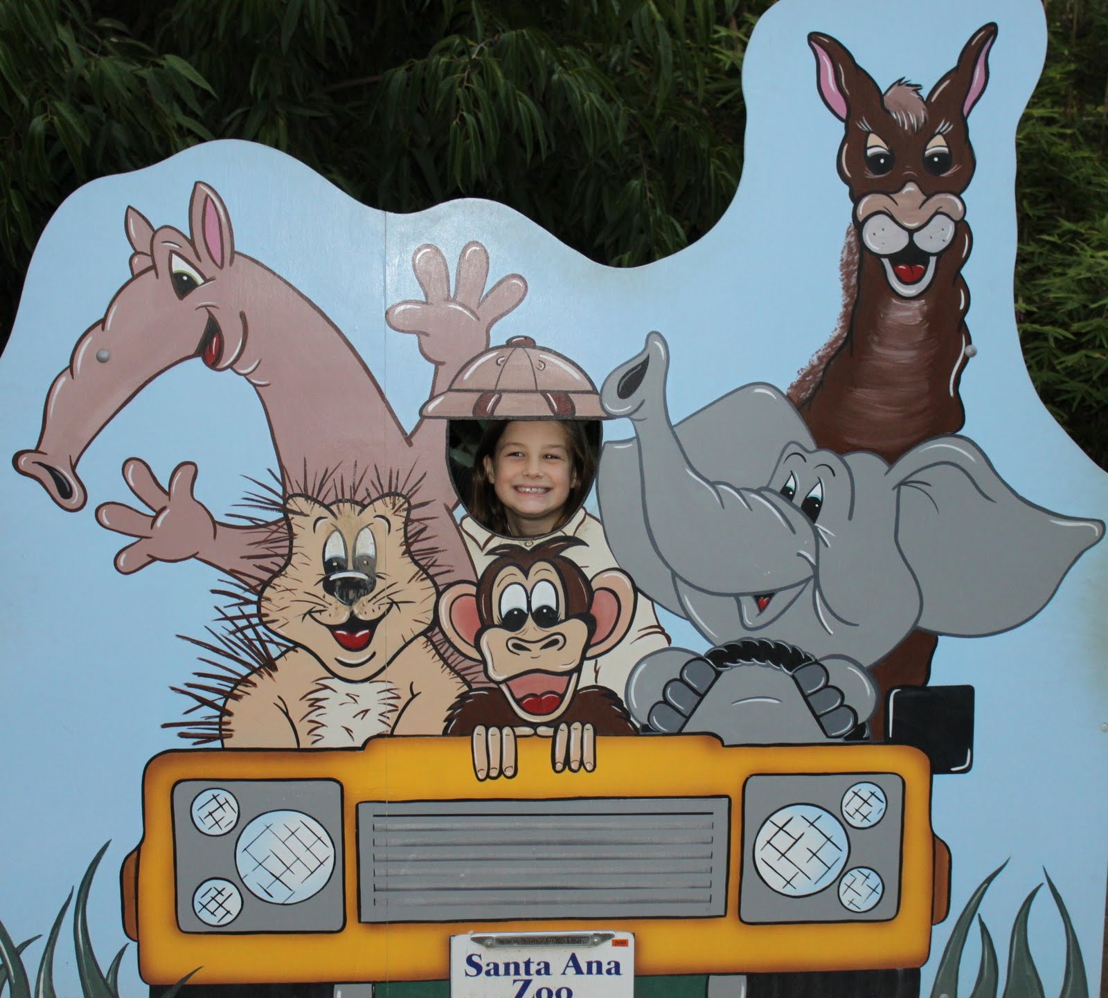 HUNTINGTON BEACH GIRL SCOUT TROOP 746: BOO AT THE ZOO