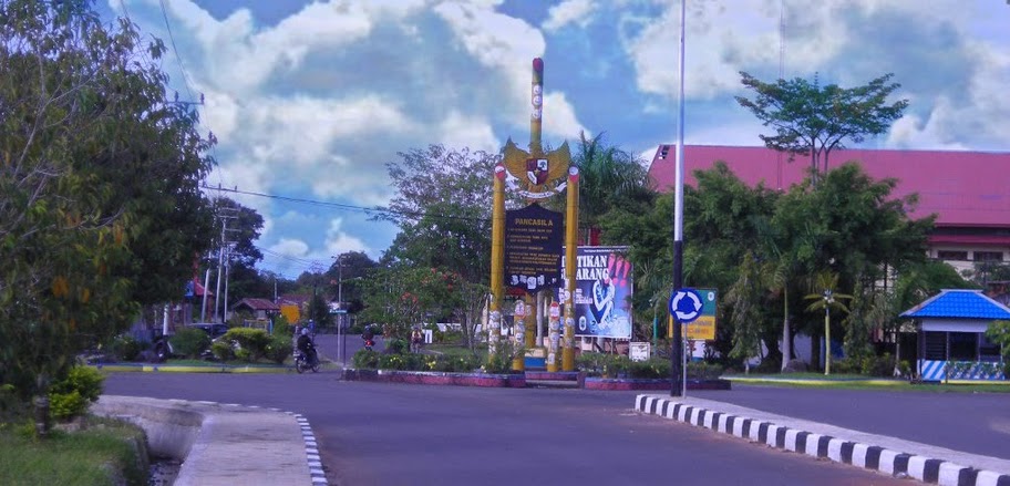 Kotak Sampah: Putussibau