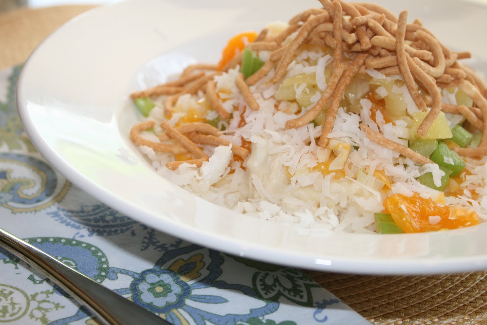 everything to entertain: Hawiian Haystacks