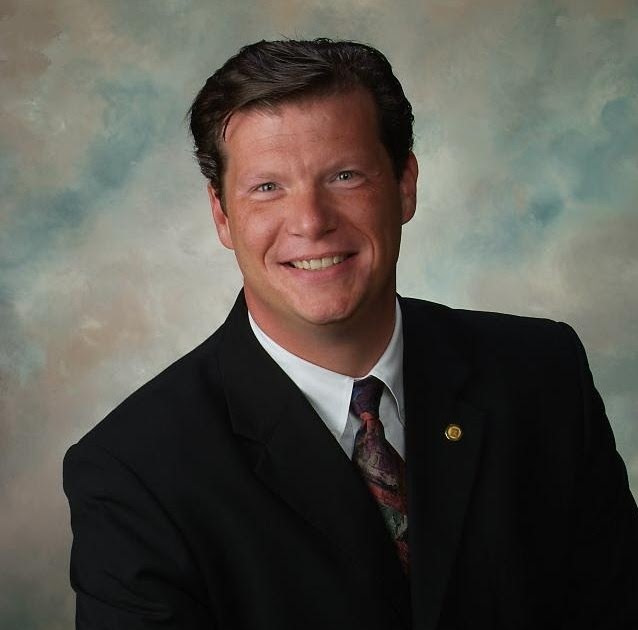 Commercial real estate, Champaign, Illinois: A Man for All Seasons- Dr ...