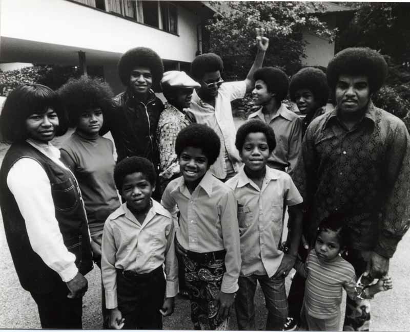 J5 Collector: At Home with the Jacksons