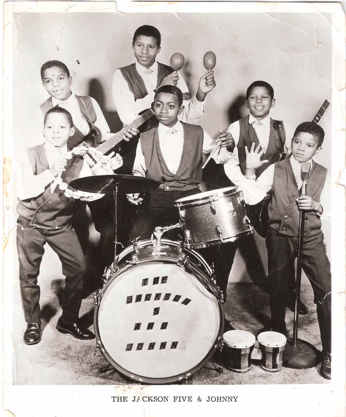 J5 Collector: Early Photo Clues