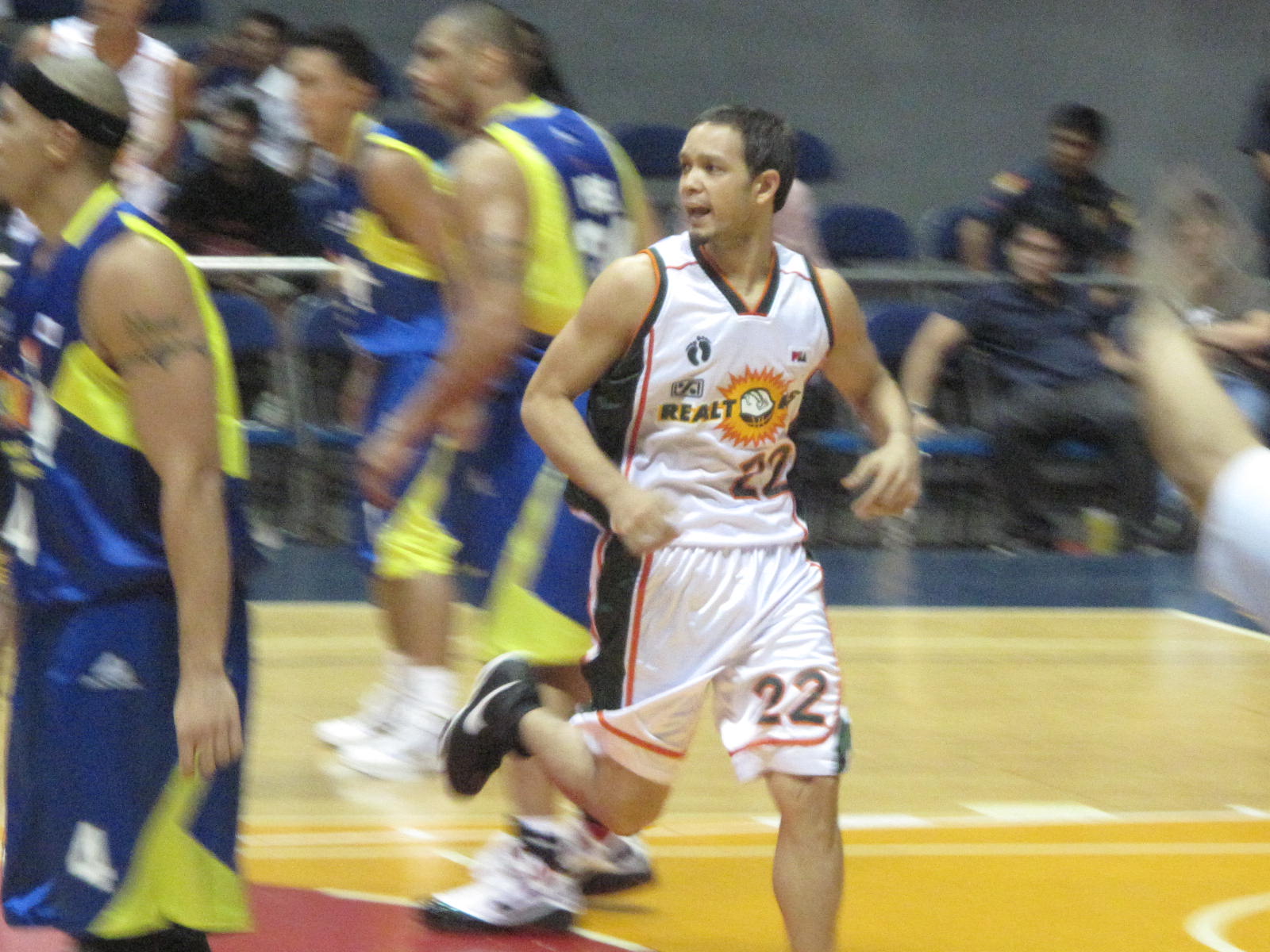 Chris Pacana: Pictures From The Game Where He Did Great
