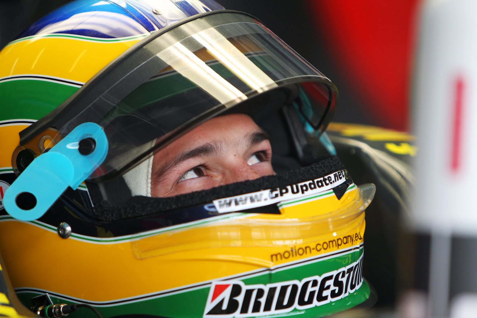 S P E E D C A L: Senna 50 Anos: cinco vão à final do concurso Helmet ...