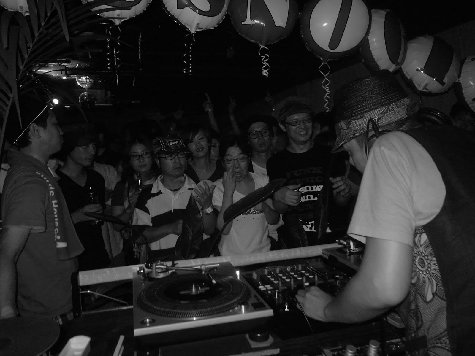 THA HOODAGE: DJ MURO初上陸！[INCREIBLE NOCHE!]at.OTAMAJAXY