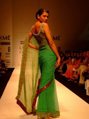 How To Wear A Sari - India ~ Ladies Fashion Style