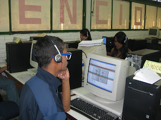 Escola Integral CED Gisno: Curso de Inglês