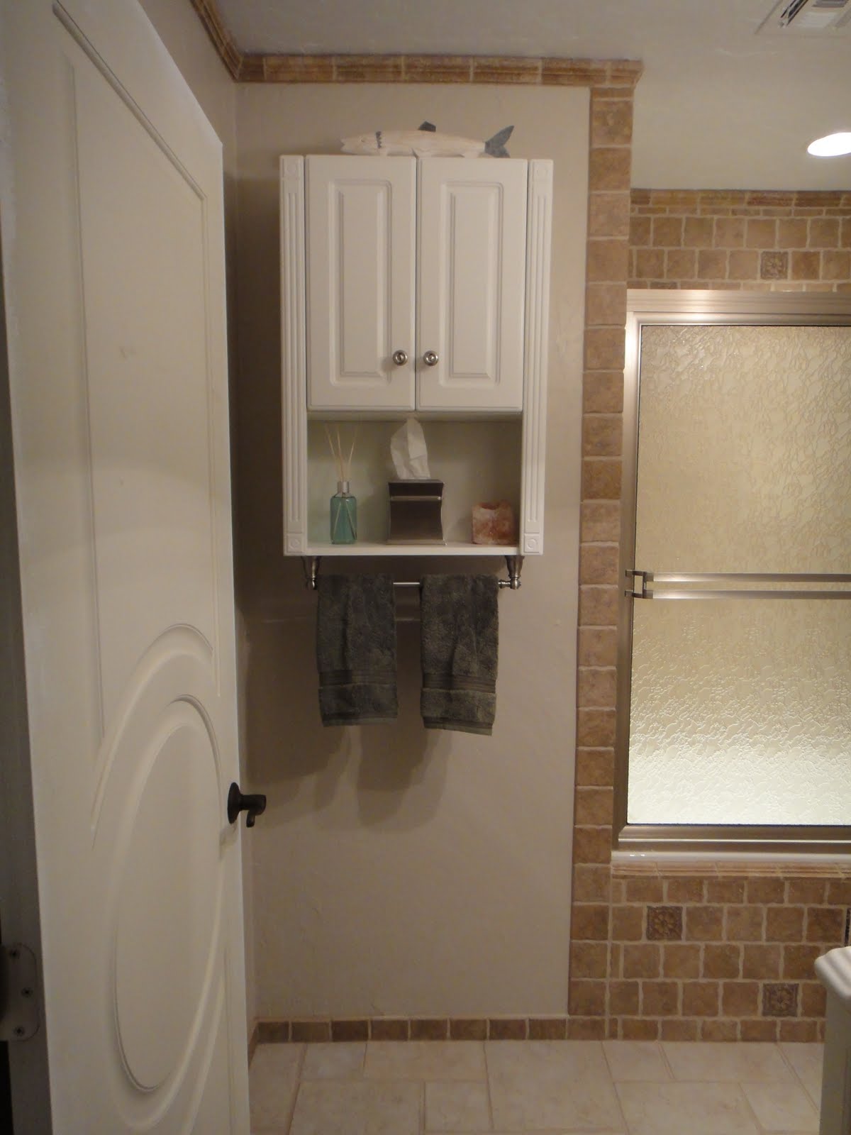 Adventures at the Tucson Round House: Upper guest bathroom completed