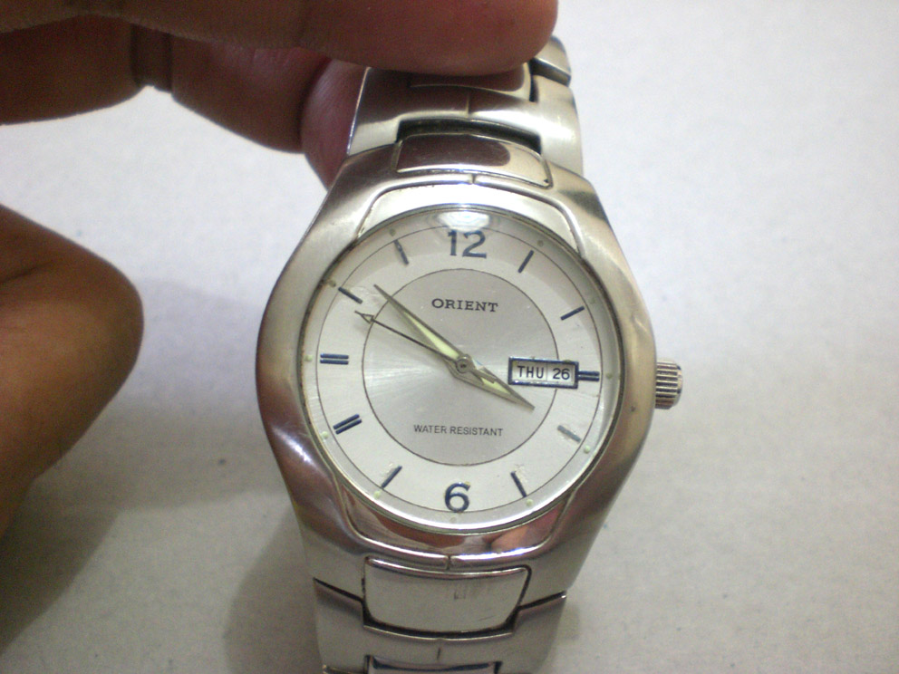 WATCH CENTRE: ORIENT QUARTZ