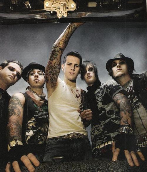 City of Evil: History of A7X