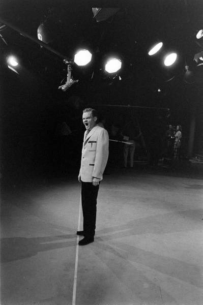 Classic Television Showbiz: The Spike Jones Show (1954)