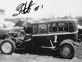 HOT RODS and JALOPIES: Tom Nesbitt....a local living legend!