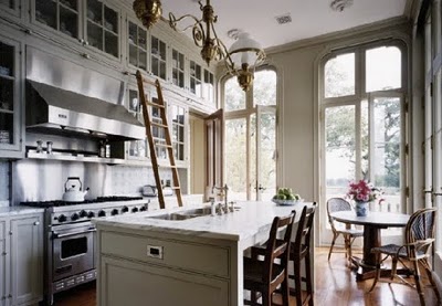 Dreaming of a White Kitchen • Honey We're Home