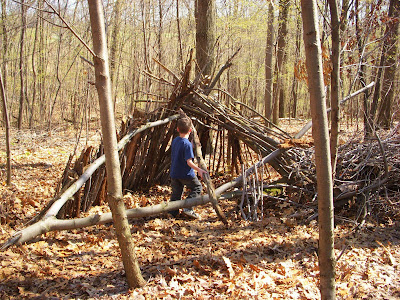 Beach Bear Villa, HHI: Tutorial Tuesday - How To Build A Fun Fort