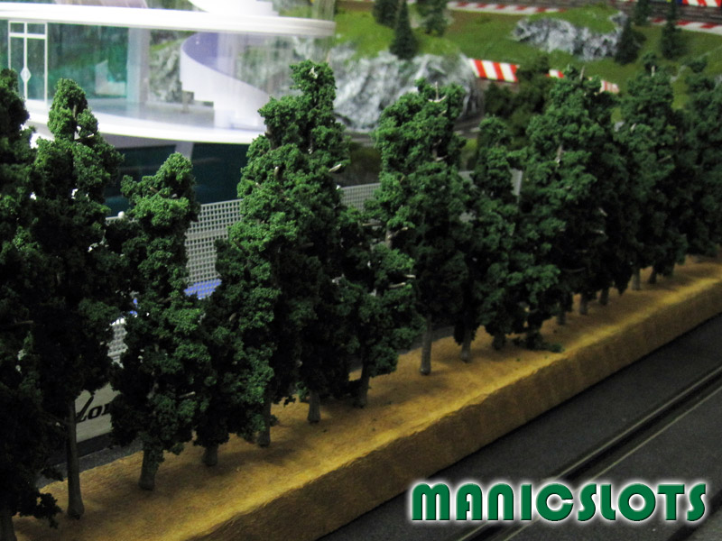 ManicSlots' slot cars and scenery: HOW-TO: Making Scenery Trees