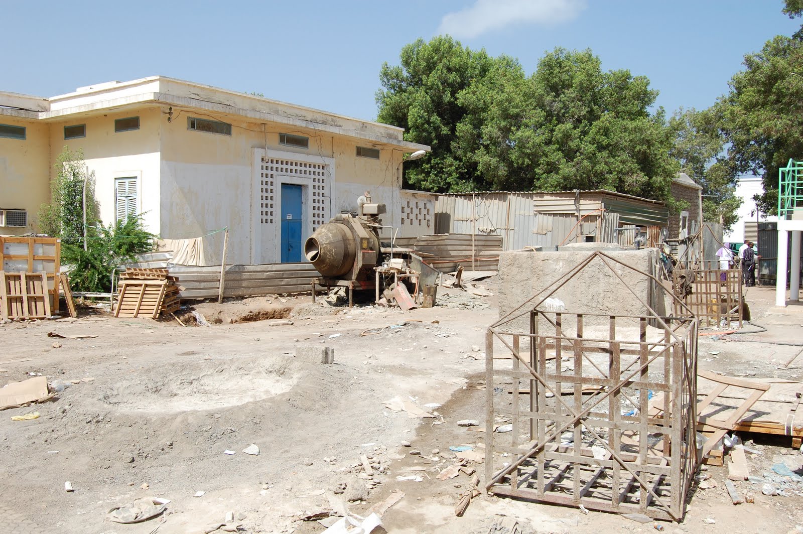 DaveGoesToAfrica: Peltier Hospital - Djibouti City