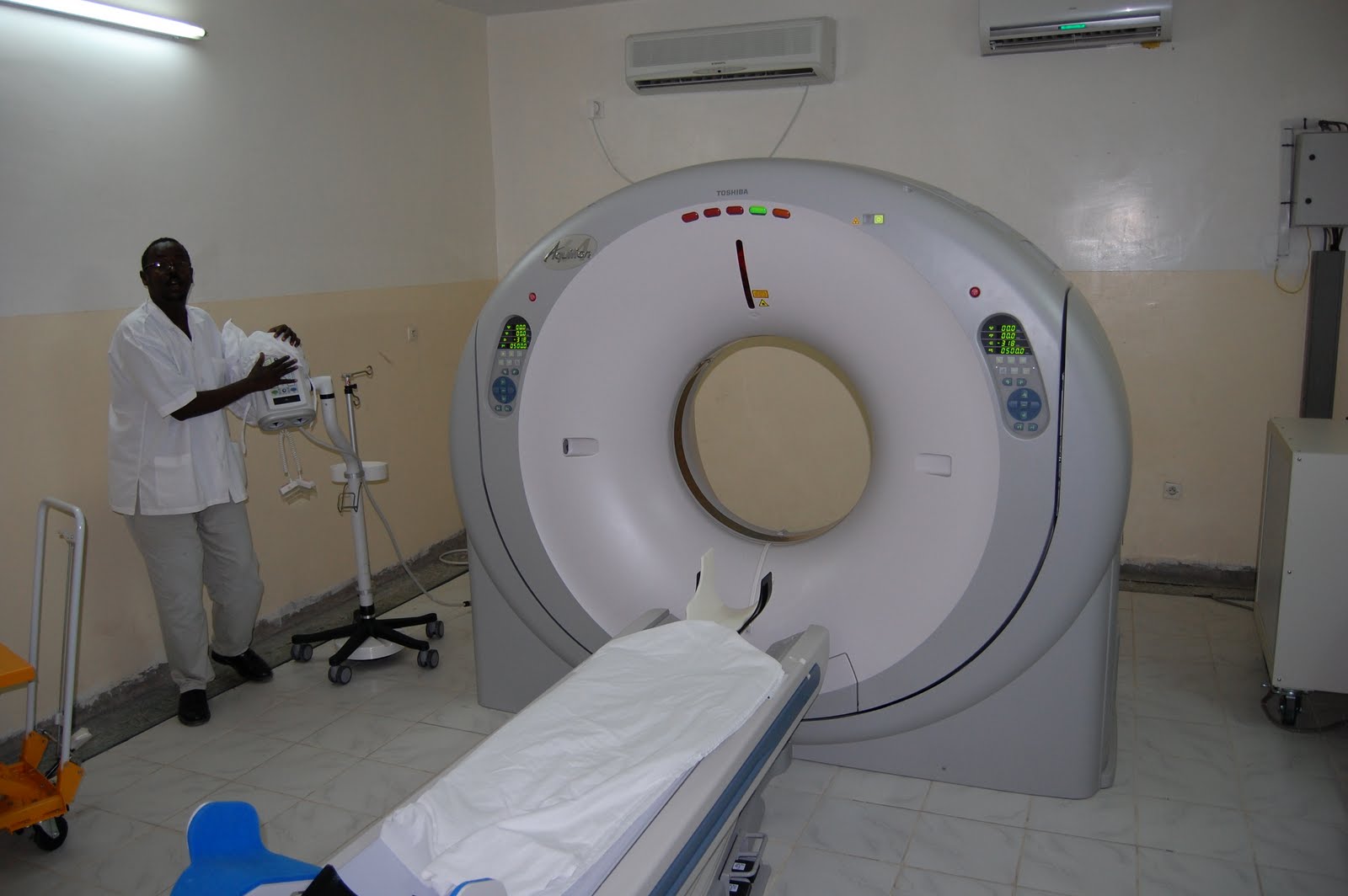 DaveGoesToAfrica: Peltier Hospital - Djibouti City