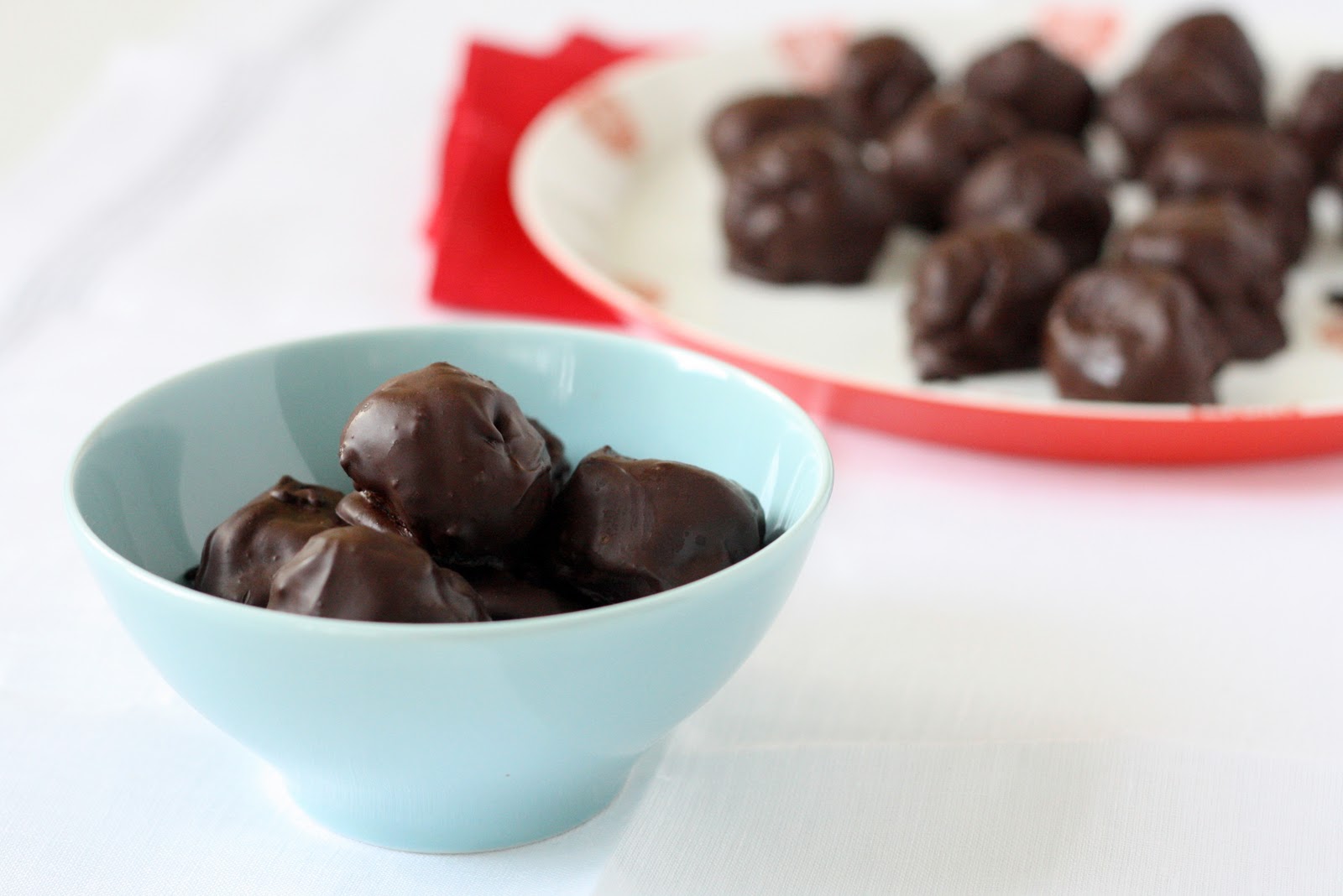 BOLITAS DE TARTA, CHOCOLATE Y COCO - Tengo un horno y sé cómo usarlo