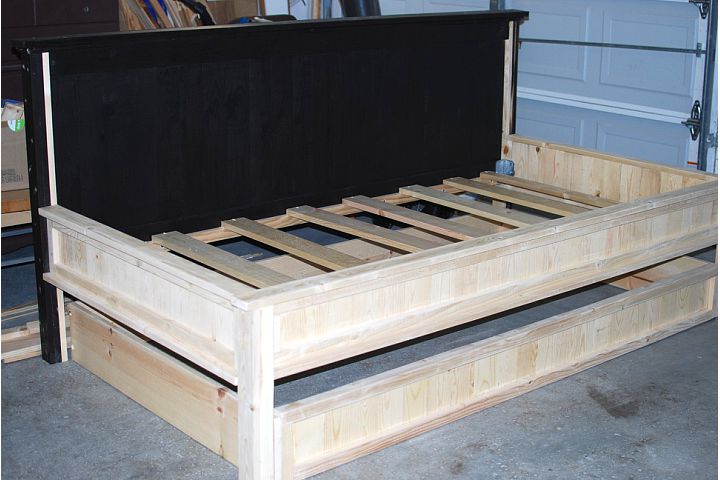 craftyc0rn3r: Building a Bed: The Plans