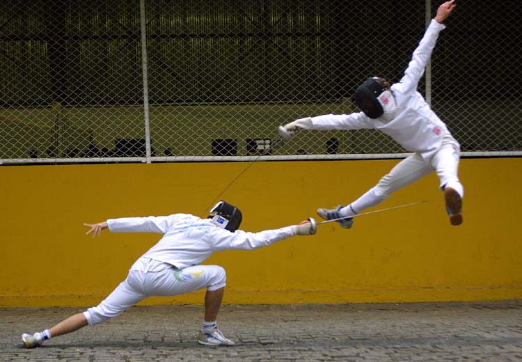 ATHLETIKS #1: ESGRIMA