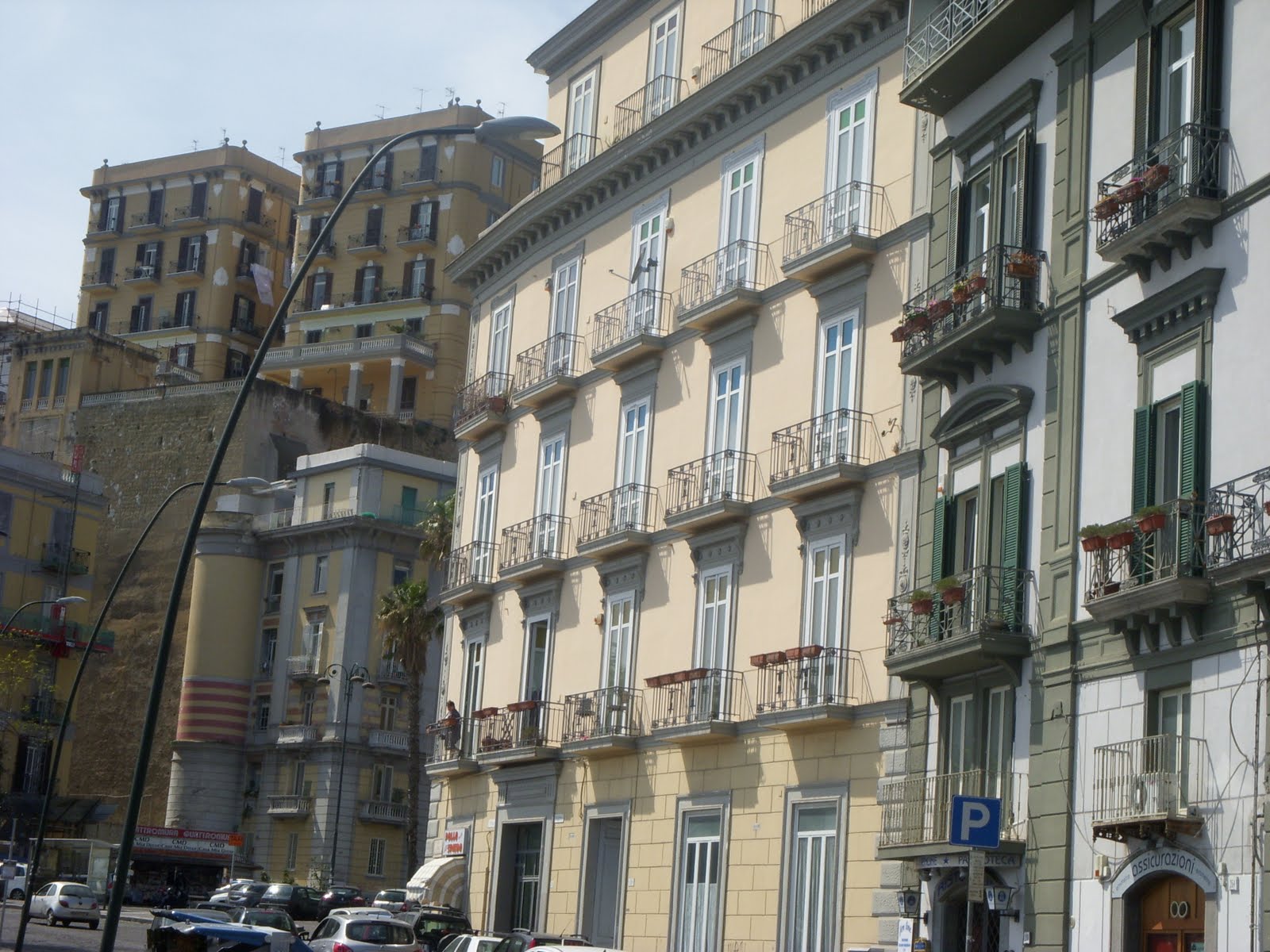 Life in Napoli: Italian apartment hunting
