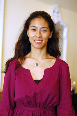 Thi Comestics: Thi's Halloween Costume Contest Winner ~ Oct. 31, 2009