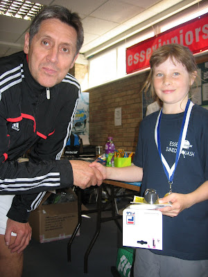 REDBRIDGE JUNIOR SQUASH CLUB PHOTO GALLERY