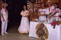 Cuba Panamericano: Trajes Tipicos..! El origen de la bata cubana se ...