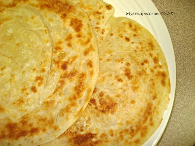 Mye's Kitchen: Home-Made Paratha.